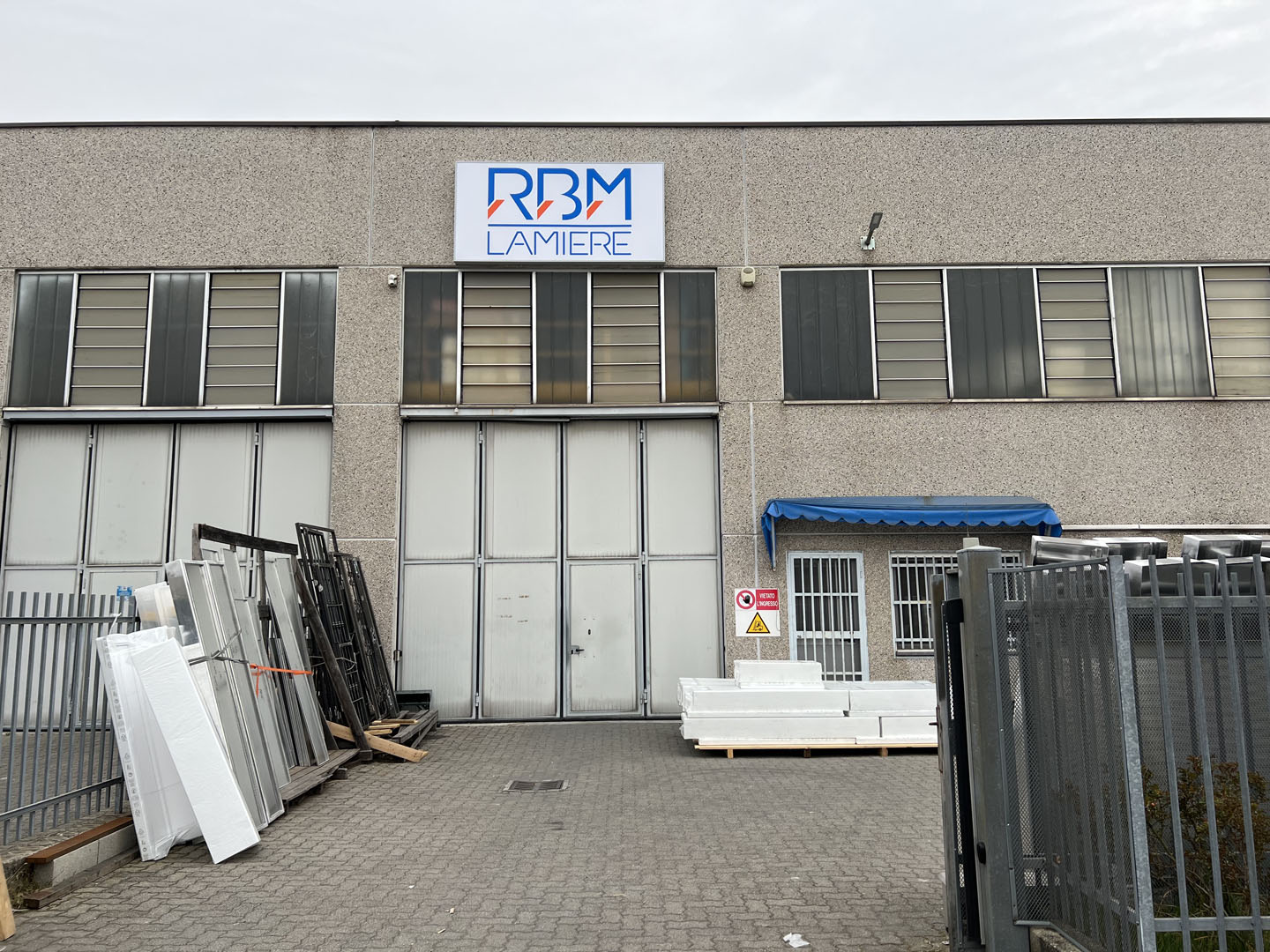 RBM Lamiere: scopri chi siamo e i nostri servizi - RBM - Produzione ...